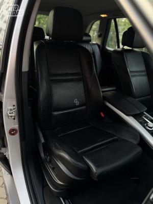 Grey BMW X5 2008 in Kaunas, with an engine capacity of 3.00 L and mileage of 370 thousand km for 5500 €, photo 20 on AUTOMOTO.COM.LV