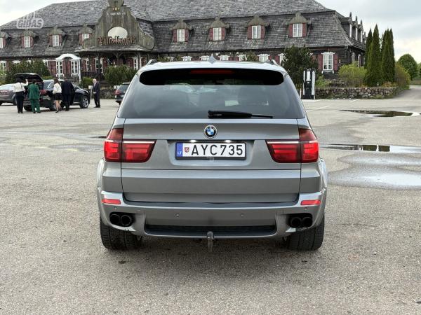 Grey BMW X5 2008 in Vilnius, with an engine capacity of 3.00 L and mileage of 369 thousand km for 8300 €, photo 4 on AUTOMOTO.COM.LV