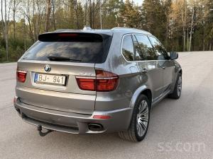 Pelēks BMW X5 2008 Rīga, ar dzinēja tilpumu 3.00 L un nobraukumu 435 tūkst. km par 8700 €, foto 5 vietnē AUTOMOTO.COM.LV