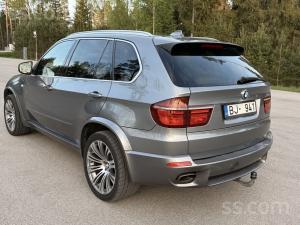 Pelēks BMW X5 2008 Rīga, ar dzinēja tilpumu 3.00 L un nobraukumu 435 tūkst. km par 8700 €, foto 6 vietnē AUTOMOTO.COM.LV