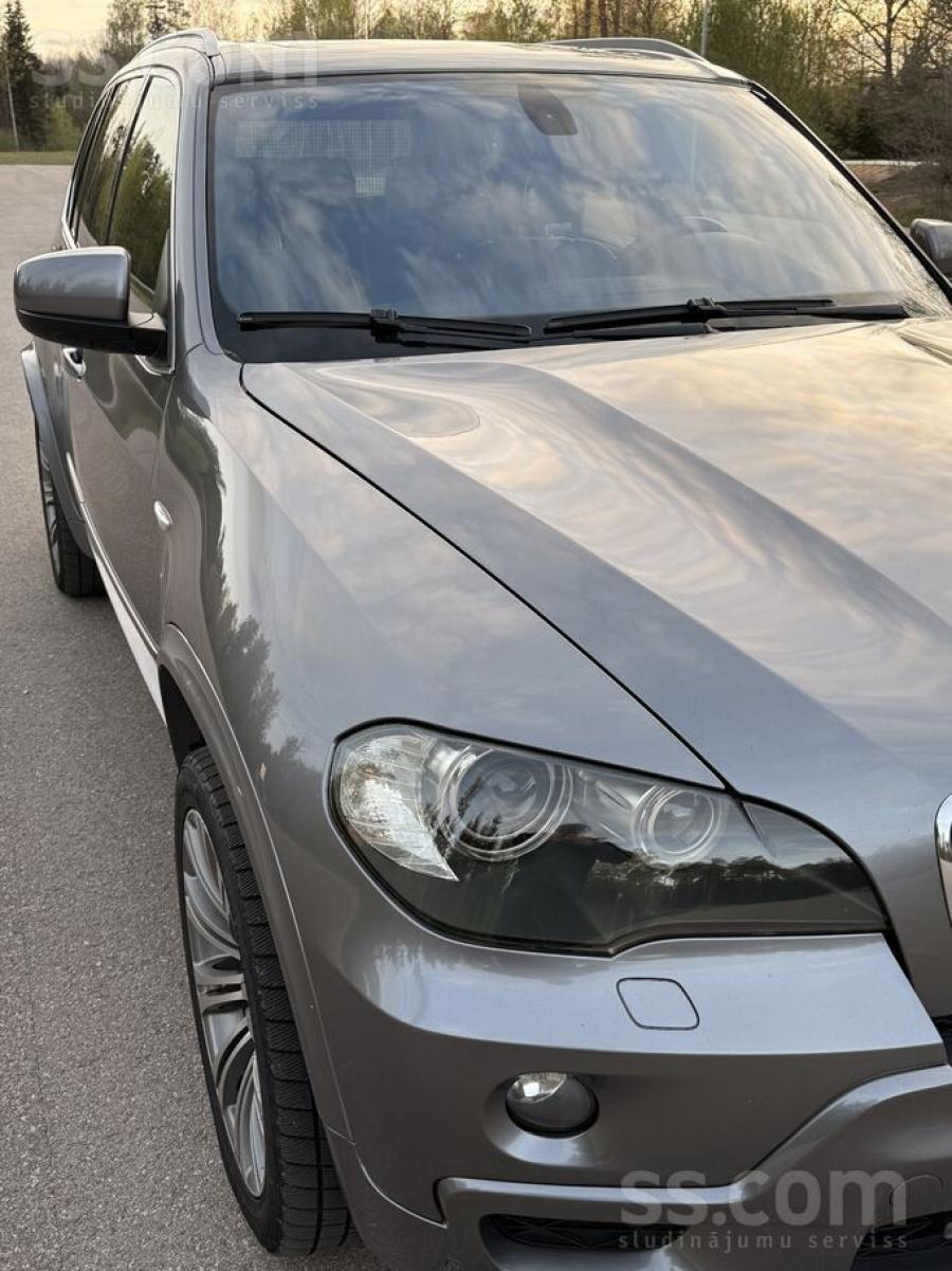 Pelēks BMW X5 2008 Rīga, ar dzinēja tilpumu 3.00 L un nobraukumu 435 tūkst. km par 8700 €, foto 8 vietnē AUTOMOTO.COM.LV
