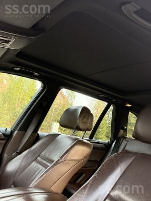 Pelēks BMW X5 2008 Rīga, ar dzinēja tilpumu 3.00 L un nobraukumu 435 tūkst. km par 8700 €, foto 14 vietnē AUTOMOTO.COM.LV