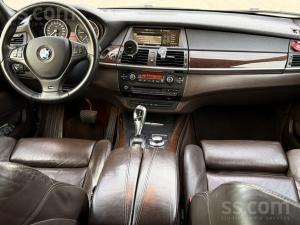 Pelēks BMW X5 2008 Rīga, ar dzinēja tilpumu 3.00 L un nobraukumu 435 tūkst. km par 8700 €, foto 18 vietnē AUTOMOTO.COM.LV