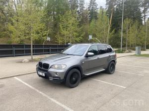 Grey BMW X5 2008 in Ogre, with an engine capacity of 3.00 L and mileage of 380 thousand km for 9000 €, photo 3 on AUTOMOTO.COM.LV