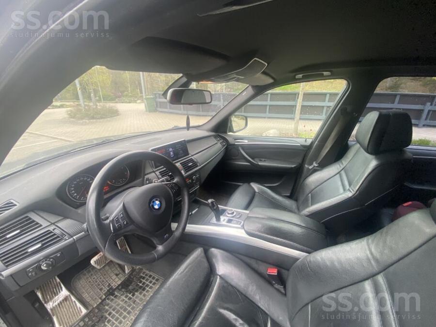 Grey BMW X5 2008 in Ogre, with an engine capacity of 3.00 L and mileage of 380 thousand km for 9000 €, photo 7 on AUTOMOTO.COM.LV