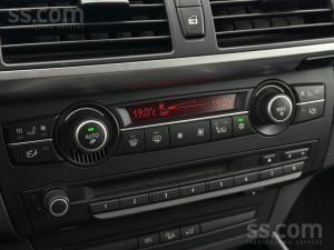 Pelēks BMW X5 2008 Rīga, ar dzinēja tilpumu 3.00 L un nobraukumu 229 tūkst. km par 8590 €, foto 22 vietnē AUTOMOTO.COM.LV