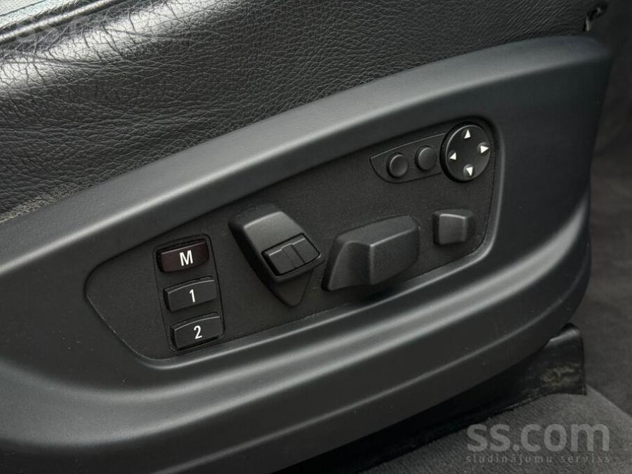 Pelēks BMW X5 2008 Rīga, ar dzinēja tilpumu 3.00 L un nobraukumu 229 tūkst. km par 8590 €, foto 25 vietnē AUTOMOTO.COM.LV