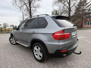 Grey BMW X5 2008 in Riga, with an engine capacity of 3.00 L and mileage of 0 thousand km for 7900 €, photo 9 on AUTOMOTO.COM.LV