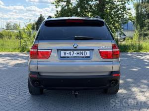 Grey BMW X5 2008 in Riga, with an engine capacity of 3.00 L and mileage of 0 thousand km for 7850 €, photo 6 on AUTOMOTO.COM.LV