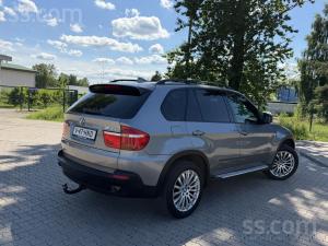 Grey BMW X5 2008 in Riga, with an engine capacity of 3.00 L and mileage of 0 thousand km for 7850 €, photo 7 on AUTOMOTO.COM.LV