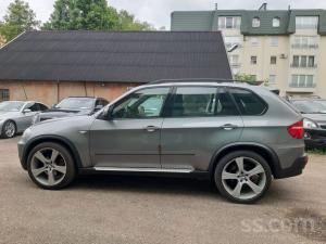 Grey BMW X5 2008 in Daugavpils, with an engine capacity of 3.00 L and mileage of 0 thousand km for 9550 €, photo 11 on AUTOMOTO.COM.LV