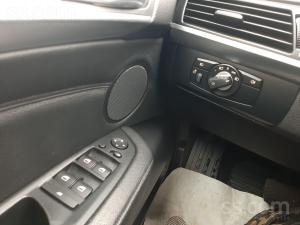 Grey BMW X5 2008 in Daugavpils, with an engine capacity of 3.00 L and mileage of 0 thousand km for 9550 €, photo 12 on AUTOMOTO.COM.LV