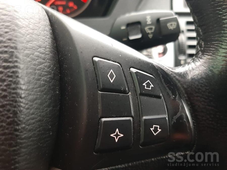 Grey BMW X5 2008 in Daugavpils, with an engine capacity of 3.00 L and mileage of 0 thousand km for 9550 €, photo 16 on AUTOMOTO.COM.LV
