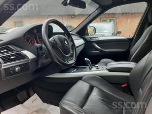 Grey BMW X5 2008 in Daugavpils, with an engine capacity of 3.00 L and mileage of 0 thousand km for 9550 €, photo 20 on AUTOMOTO.COM.LV