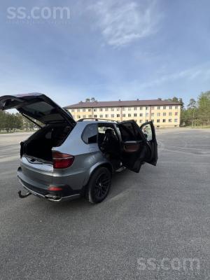 Pelēks BMW X5 2008 Rīga, ar dzinēja tilpumu 3.00 L un nobraukumu 538 tūkst. km par 7900 €, foto 7 vietnē AUTOMOTO.COM.LV
