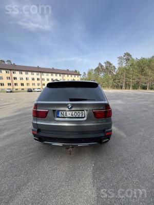 Pelēks BMW X5 2008 Rīga, ar dzinēja tilpumu 3.00 L un nobraukumu 538 tūkst. km par 7900 €, foto 8 vietnē AUTOMOTO.COM.LV