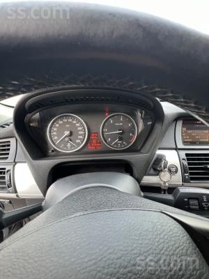 Pelēks BMW X5 2008 Rīga, ar dzinēja tilpumu 3.00 L un nobraukumu 538 tūkst. km par 7900 €, foto 10 vietnē AUTOMOTO.COM.LV