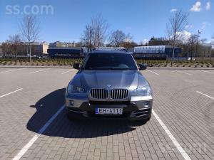 Grey BMW X5 2008 in Riga, with an engine capacity of 3.00 L and mileage of 178 thousand km for 11500 €, photo 12 on AUTOMOTO.COM.LV