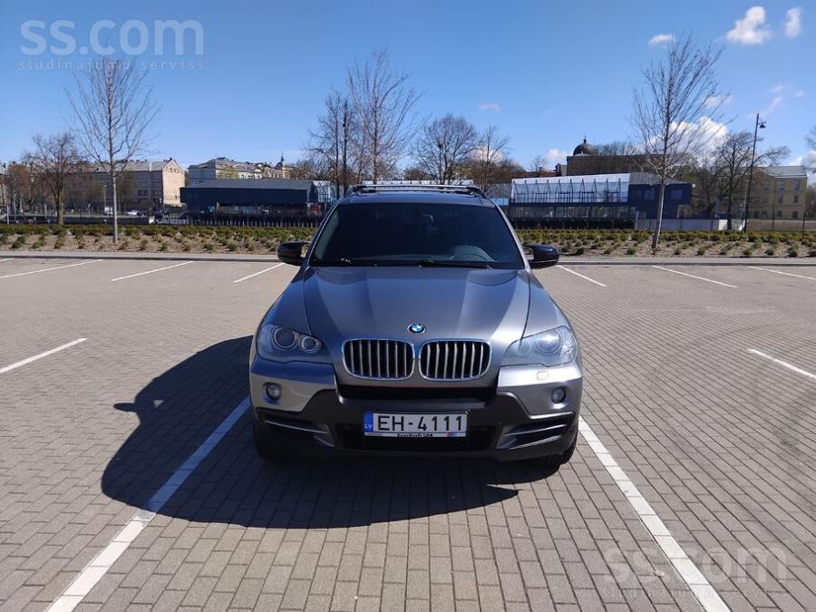 Grey BMW X5 2008 in Riga, with an engine capacity of 3.00 L and mileage of 178 thousand km for 11500 €, photo 12 on AUTOMOTO.COM.LV