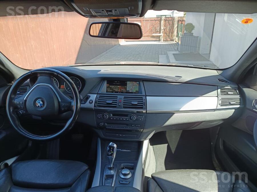 Pelēks BMW X5 2008 Rīga, ar dzinēja tilpumu 3.00 L un nobraukumu 228 tūkst. km par 8500 €, foto 8 vietnē AUTOMOTO.COM.LV