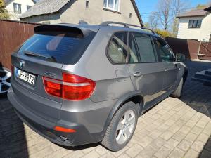 Pelēks BMW X5 2008 Rīga, ar dzinēja tilpumu 3.00 L un nobraukumu 228 tūkst. km par 8500 €, foto 10 vietnē AUTOMOTO.COM.LV
