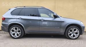 Grey BMW X5 2008 in Talsi, with an engine capacity of 3.00 L and mileage of 287 thousand km for 9500 €, photo  on AUTOMOTO.COM.LV
