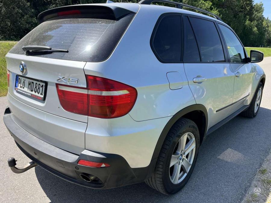 Pelēks BMW X5 2008 Plungė, ar dzinēja tilpumu 2.99 L un nobraukumu 285 tūkst. km par 5700 €, foto 5 vietnē AUTOMOTO.COM.LV