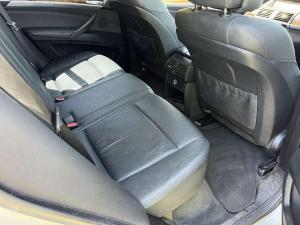 Pelēks BMW X5 2008 Plungė, ar dzinēja tilpumu 2.99 L un nobraukumu 285 tūkst. km par 5700 €, foto 13 vietnē AUTOMOTO.COM.LV