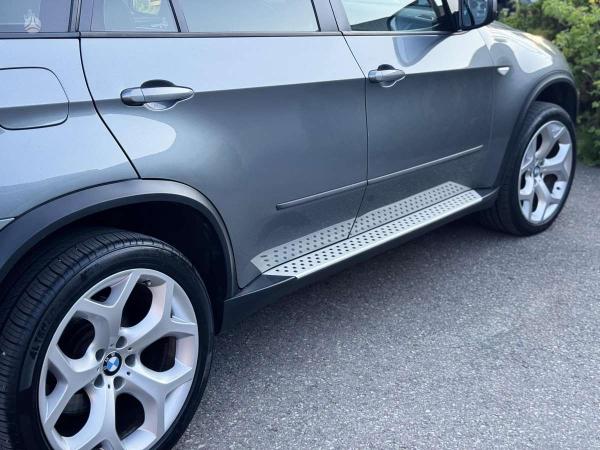 Pelēks BMW X5 2008 Viļņa, ar dzinēja tilpumu 2.99 L un nobraukumu 311 tūkst. km par 10550 €, foto 8 vietnē AUTOMOTO.COM.LV