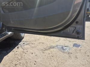 Grey BMW X5 2008 in Riga, with an engine capacity of 3.50 L and mileage of 300 thousand km for 6499 €, photo 19 on AUTOMOTO.COM.LV