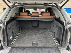 Grey BMW X5 2008 in Riga, with an engine capacity of 3.00 L and mileage of 0 thousand km for 7800 €, photo 8 on AUTOMOTO.COM.LV