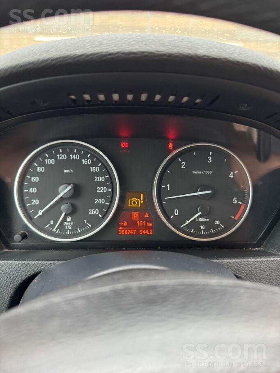 Grey BMW X5 2008 in Riga, with an engine capacity of 3.00 L and mileage of 0 thousand km for 7800 €, photo 18 on AUTOMOTO.COM.LV