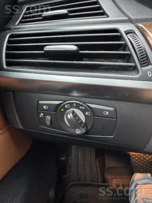 Grey BMW X5 2008 in Riga, with an engine capacity of 3.00 L and mileage of 0 thousand km for 7800 €, photo 19 on AUTOMOTO.COM.LV