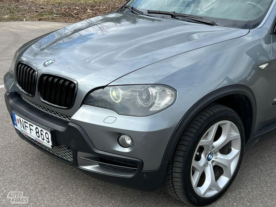 Grey BMW X5 2008 in Kaunas, with an engine capacity of 4.80 L and mileage of 326 thousand km for 5650 €, photo 4 on AUTOMOTO.COM.LV