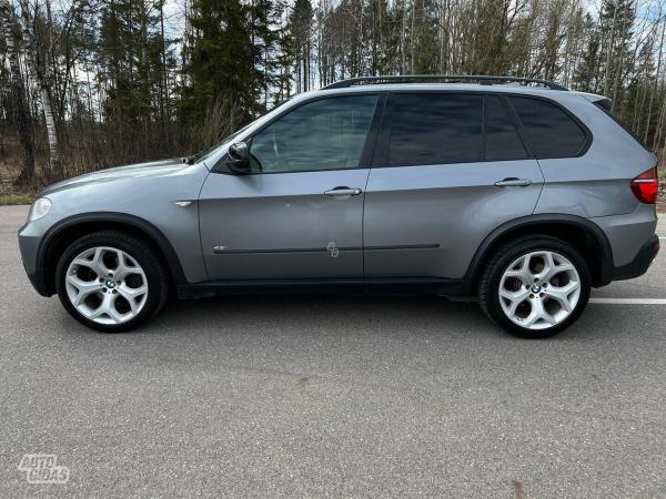 Pelēks BMW X5 2008 Kauņa, ar dzinēja tilpumu 4.80 L un nobraukumu 326 tūkst. km par 5650 €, foto 4 vietnē AUTOMOTO.COM.LV