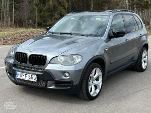Grey BMW X5 2008 in Kaunas, with an engine capacity of 4.80 L and mileage of 326 thousand km for 5650 €, photo 8 on AUTOMOTO.COM.LV