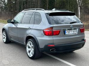 Grey BMW X5 2008 in Kaunas, with an engine capacity of 4.80 L and mileage of 326 thousand km for 5650 €, photo 14 on AUTOMOTO.COM.LV