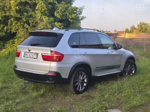 Grey BMW X5 2008 in Kaunas, with an engine capacity of 3.00 L and mileage of 293 thousand km for 7699 €, photo 9 on AUTOMOTO.COM.LV