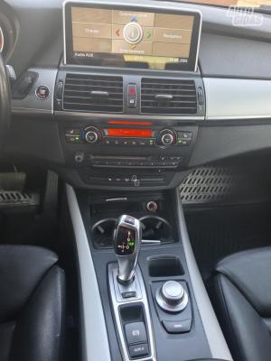 Grey BMW X5 2008 in Kaunas, with an engine capacity of 3.00 L and mileage of 293 thousand km for 7699 €, photo 20 on AUTOMOTO.COM.LV