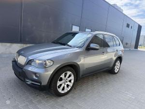 Pelēks BMW X5 2008 Šauļi, ar dzinēja tilpumu 2.99 L un nobraukumu 260 tūkst. km par 5900 €, foto  vietnē AUTOMOTO.COM.LV