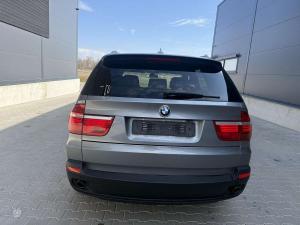 Pelēks BMW X5 2008 Šauļi, ar dzinēja tilpumu 2.99 L un nobraukumu 260 tūkst. km par 5900 €, foto 7 vietnē AUTOMOTO.COM.LV