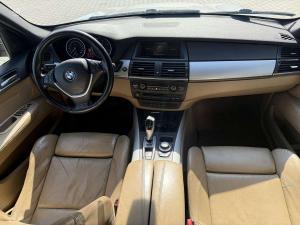 Pelēks BMW X5 2008 Šauļi, ar dzinēja tilpumu 2.99 L un nobraukumu 260 tūkst. km par 5900 €, foto 14 vietnē AUTOMOTO.COM.LV