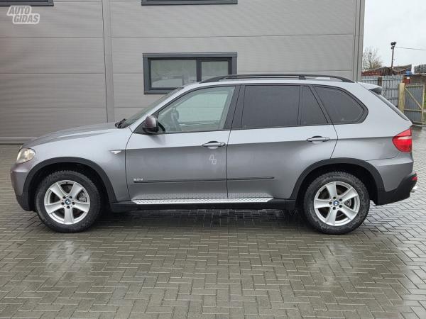 Grey BMW X5 2008 in Vilnius, with an engine capacity of 3.00 L and mileage of 377 thousand km for 6500 €, photo 8 on AUTOMOTO.COM.LV