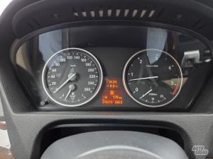 Grey BMW X5 2008 in Vilnius, with an engine capacity of 3.00 L and mileage of 377 thousand km for 6500 €, photo 13 on AUTOMOTO.COM.LV