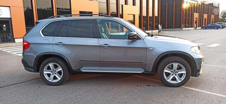 Pelēks BMW X5 2008 Kauņa, ar dzinēja tilpumu 4.80 L un nobraukumu 236 tūkst. km par 4500 €, foto 9 vietnē AUTOMOTO.COM.LV