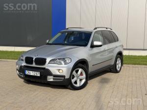 Pelēks BMW X5 2008 Rīga, ar dzinēja tilpumu 3.00 L un nobraukumu 299 tūkst. km par 8850 €, foto 4 vietnē AUTOMOTO.COM.LV