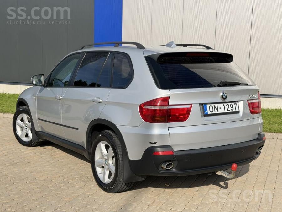Pelēks BMW X5 2008 Rīga, ar dzinēja tilpumu 3.00 L un nobraukumu 299 tūkst. km par 8850 €, foto 6 vietnē AUTOMOTO.COM.LV