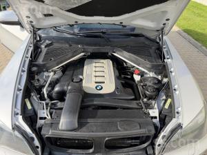 Pelēks BMW X5 2008 Rīga, ar dzinēja tilpumu 3.00 L un nobraukumu 299 tūkst. km par 8850 €, foto 27 vietnē AUTOMOTO.COM.LV