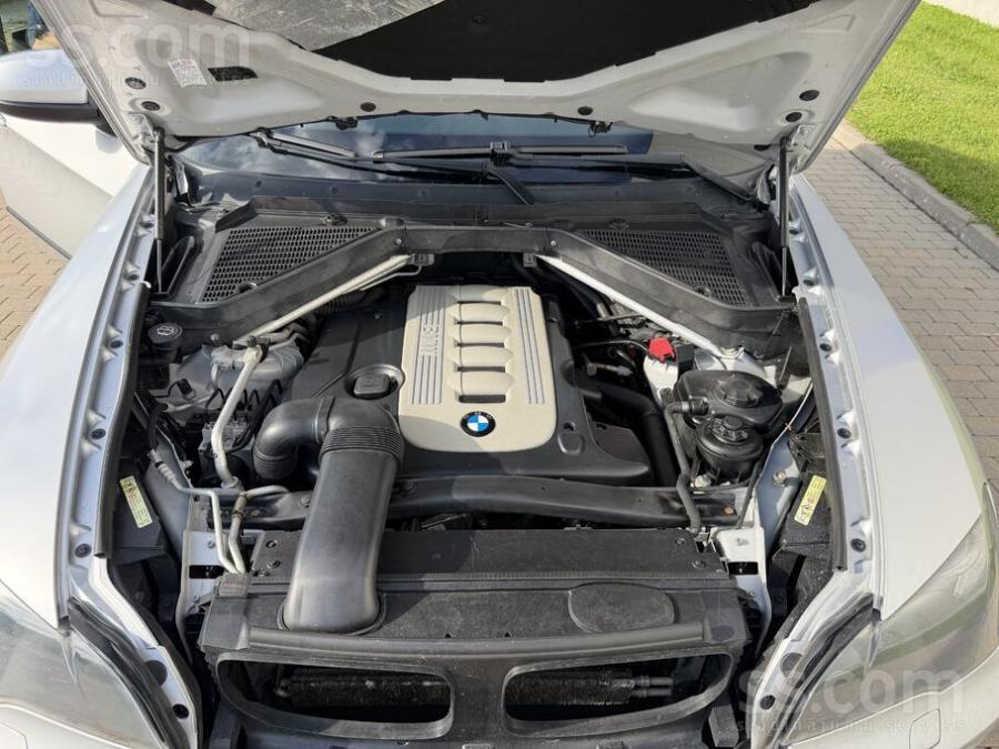 Pelēks BMW X5 2008 Rīga, ar dzinēja tilpumu 3.00 L un nobraukumu 299 tūkst. km par 8850 €, foto 27 vietnē AUTOMOTO.COM.LV