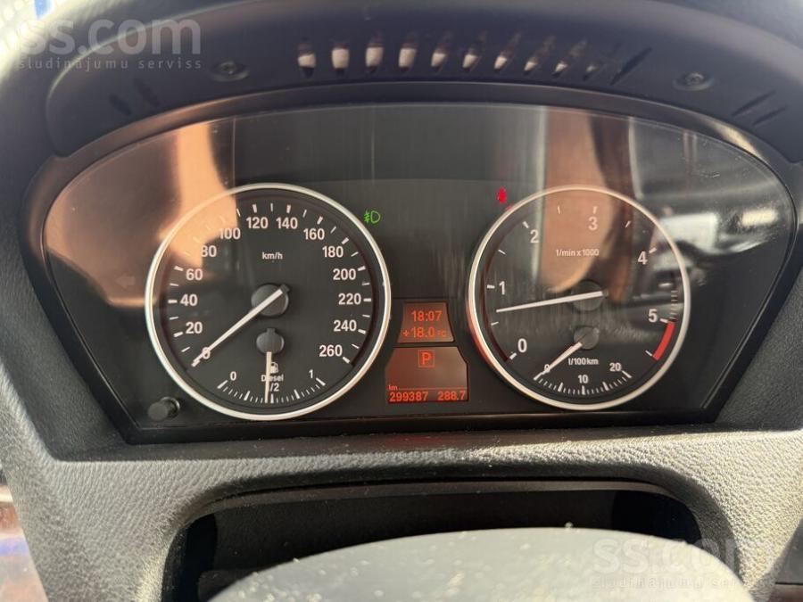 Pelēks BMW X5 2008 Rīga, ar dzinēja tilpumu 3.00 L un nobraukumu 299 tūkst. km par 8850 €, foto 30 vietnē AUTOMOTO.COM.LV